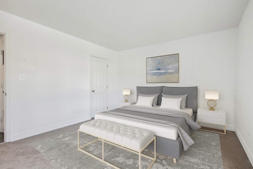 Photos | Hallfield Apartments in Nottingham, MD