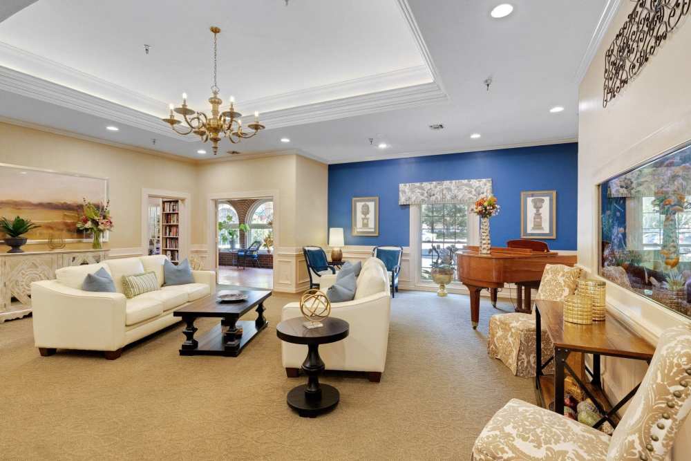 Photos of Village on the Park Friendswood in Friendswood, TX