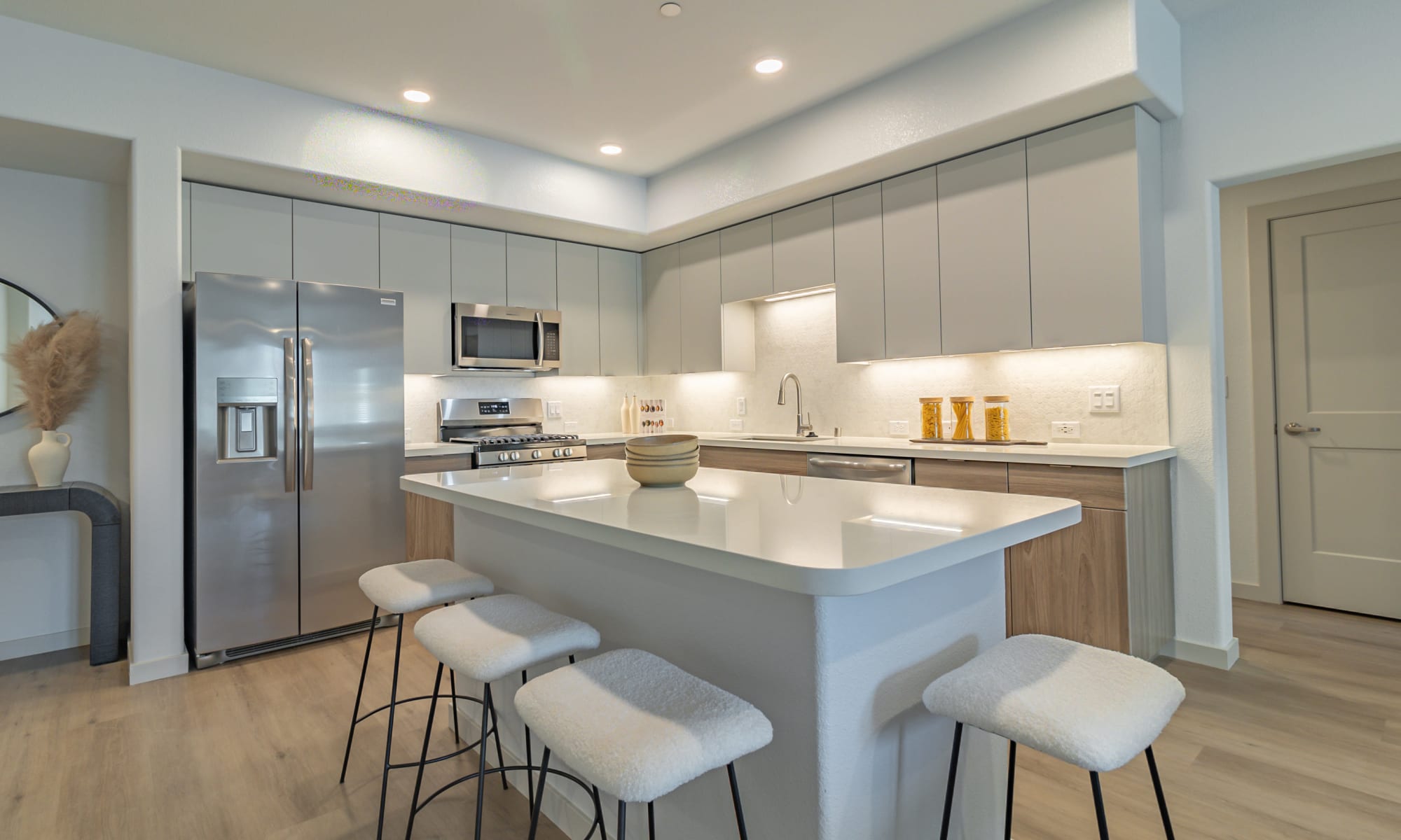 Photos of SoCo Apartments in Napa, California