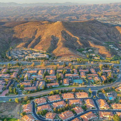 Simi Valley, CA Luxury Apartments for Rent | Sofi at Wood Ranch