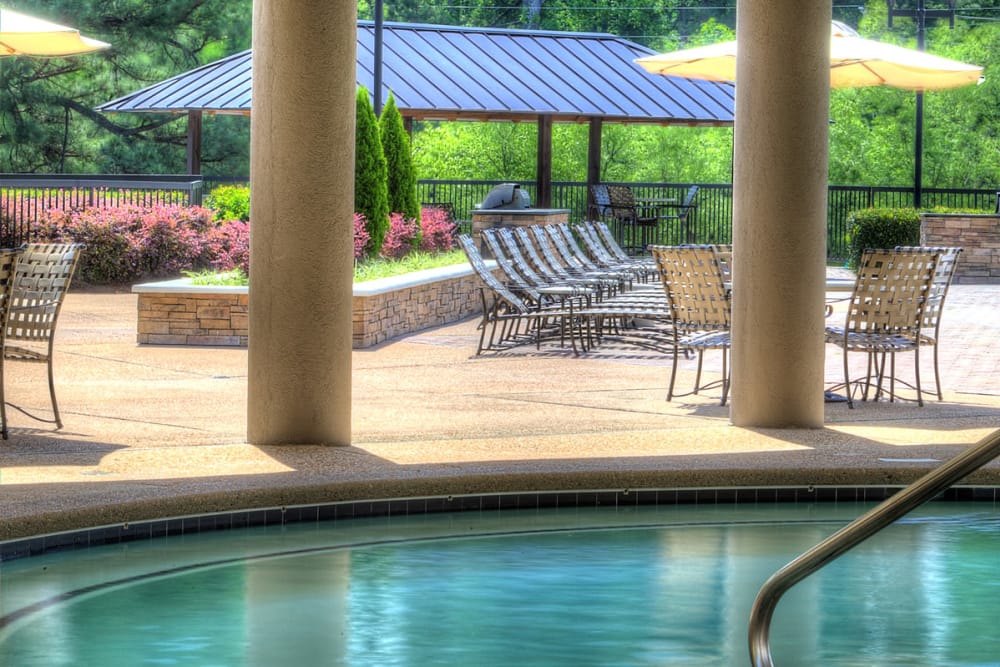 Photos of The Abbey at Inverness in Birmingham, AL