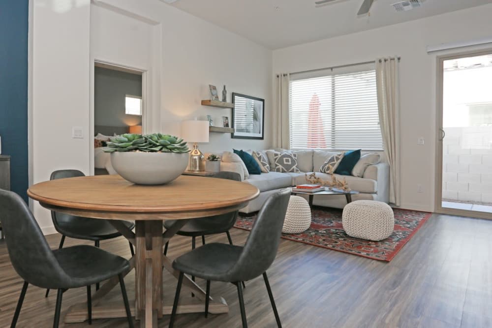 Villa De Paz Phoenix, AZ Apartment Homes | Avilla Camelback Ranch