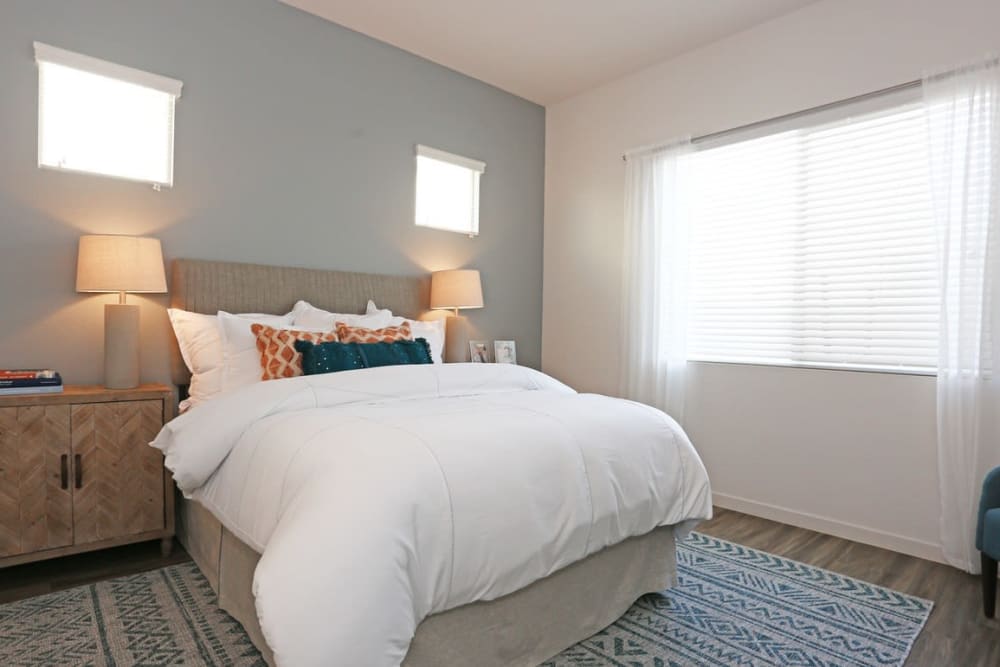 Villa De Paz Phoenix, AZ Apartment Homes | Avilla Camelback Ranch