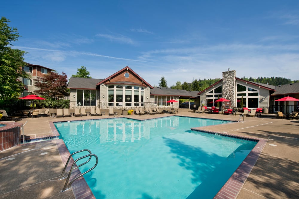 Granite Counters | Amenities at Altamont Summit