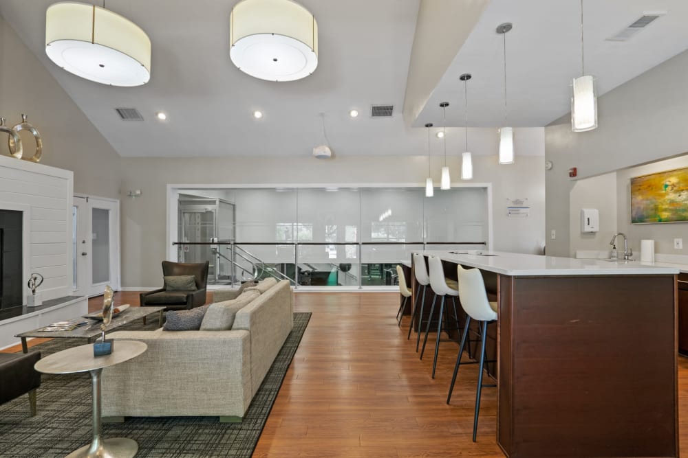 Photos of Springwoods at Lake Ridge | Apartments in Woodbridge, VA