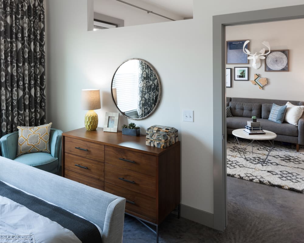 Dallas, TX Apartments off Maple Avenue | Maple District Lofts