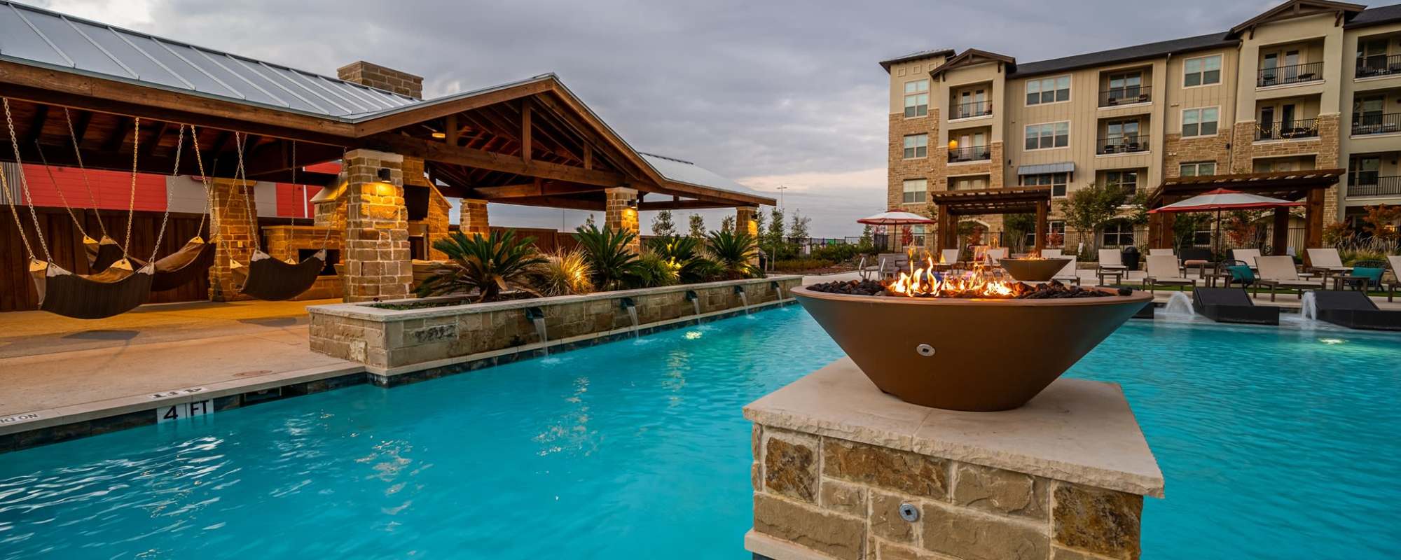 Luxury Denton, TX Apartments | Village at Rayzor Ranch