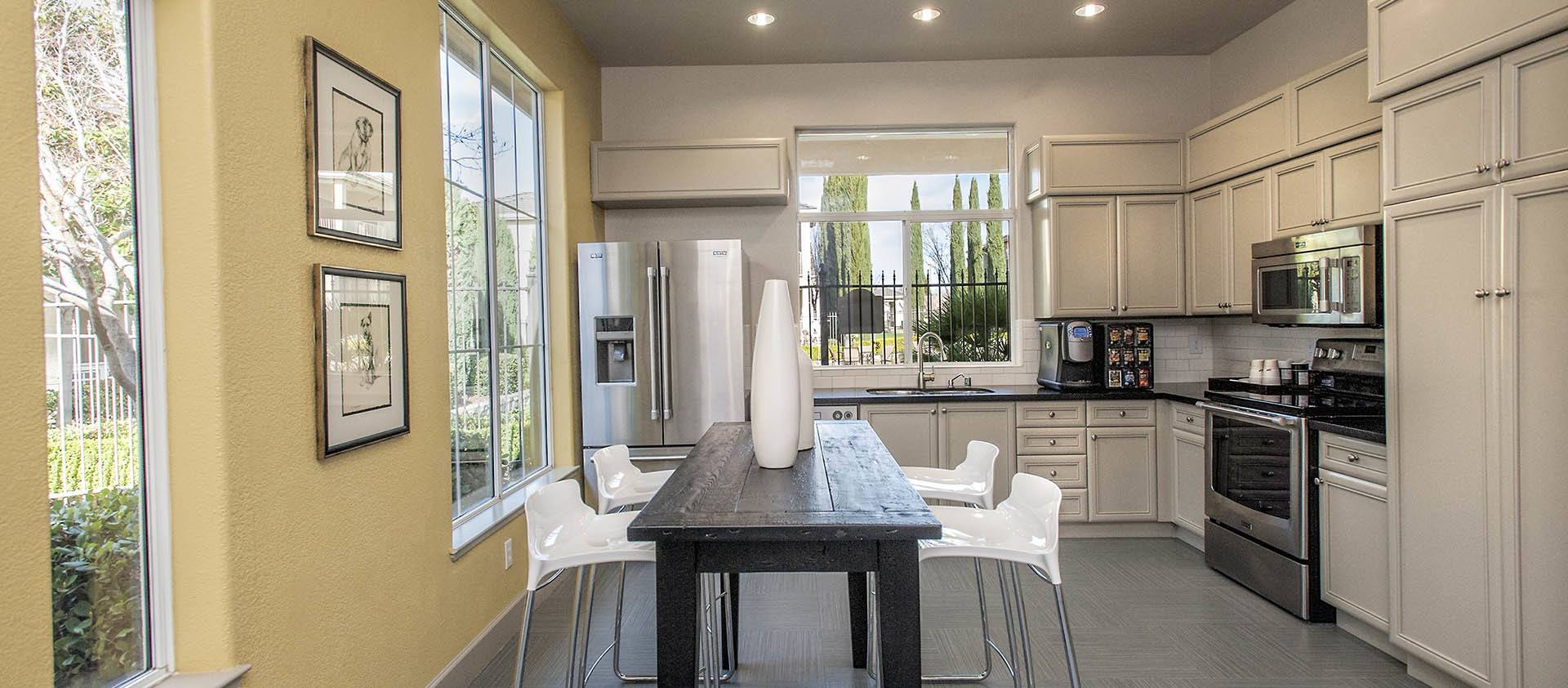 Photos of Iron Point at Prairie Oaks in Folsom, CA