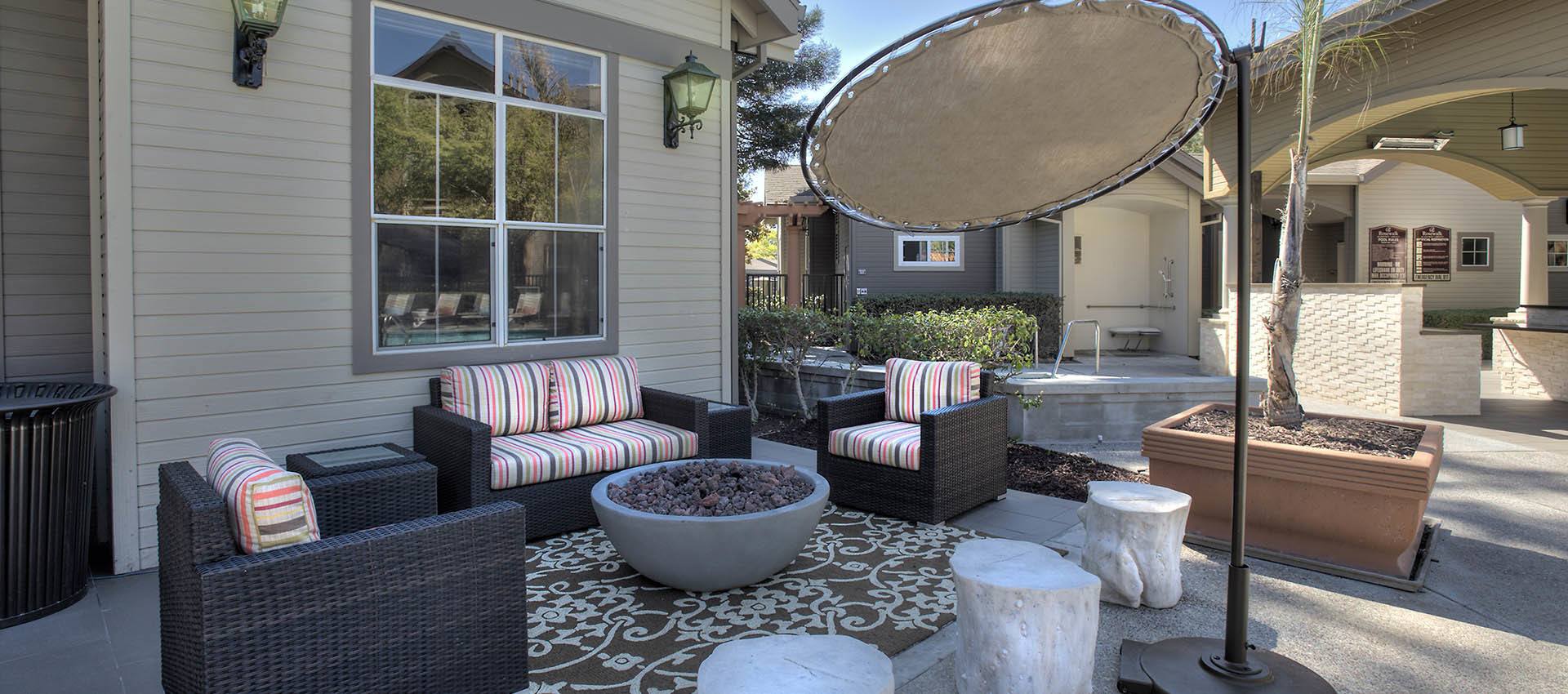 San Jose Luxury Apartment Amenities Include a Gym | Rosewalk