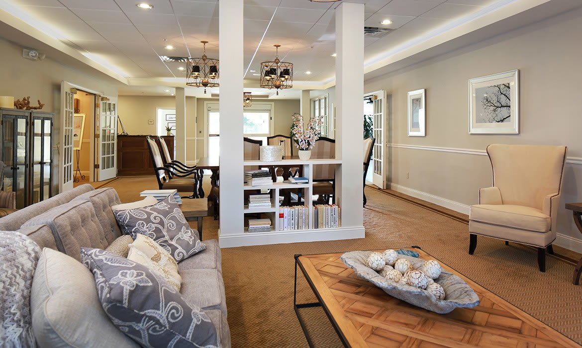 Assisted Living Danbury, CT | Maplewood at Danbury Assisted Living Danbury, CT | Maplewood at Danbury