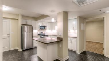 Renton, WA Apartments for Rent near the 405 | Altitude Apartments