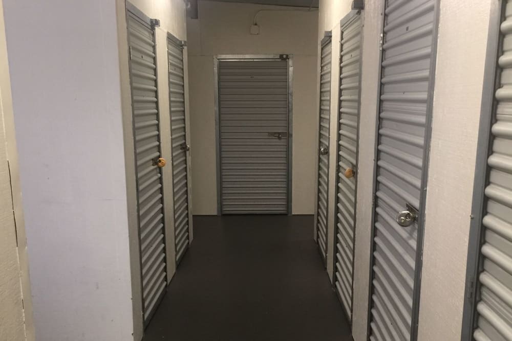 Self Storage Sacramento, California near Parkway | Trojan Storage