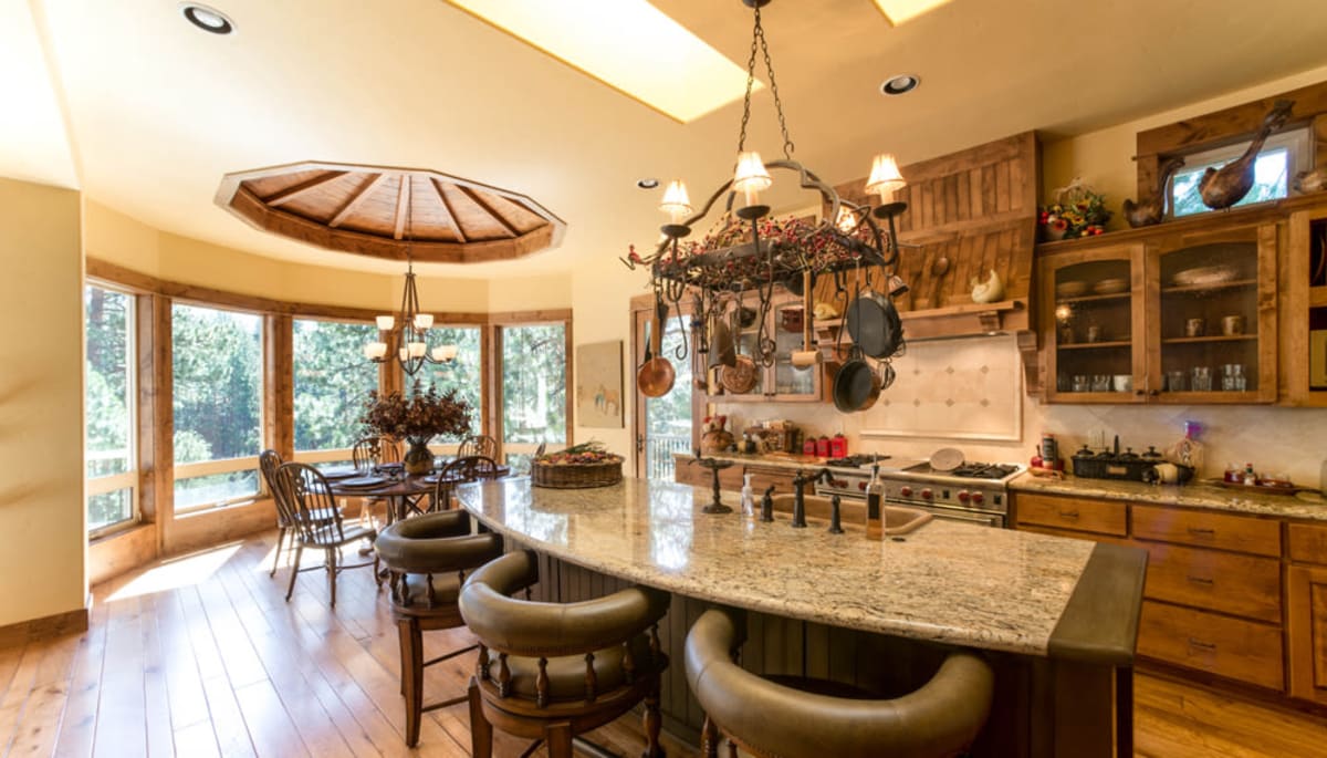 Bend, OR Senior Living | Touchmark at Mount Bachelor Village