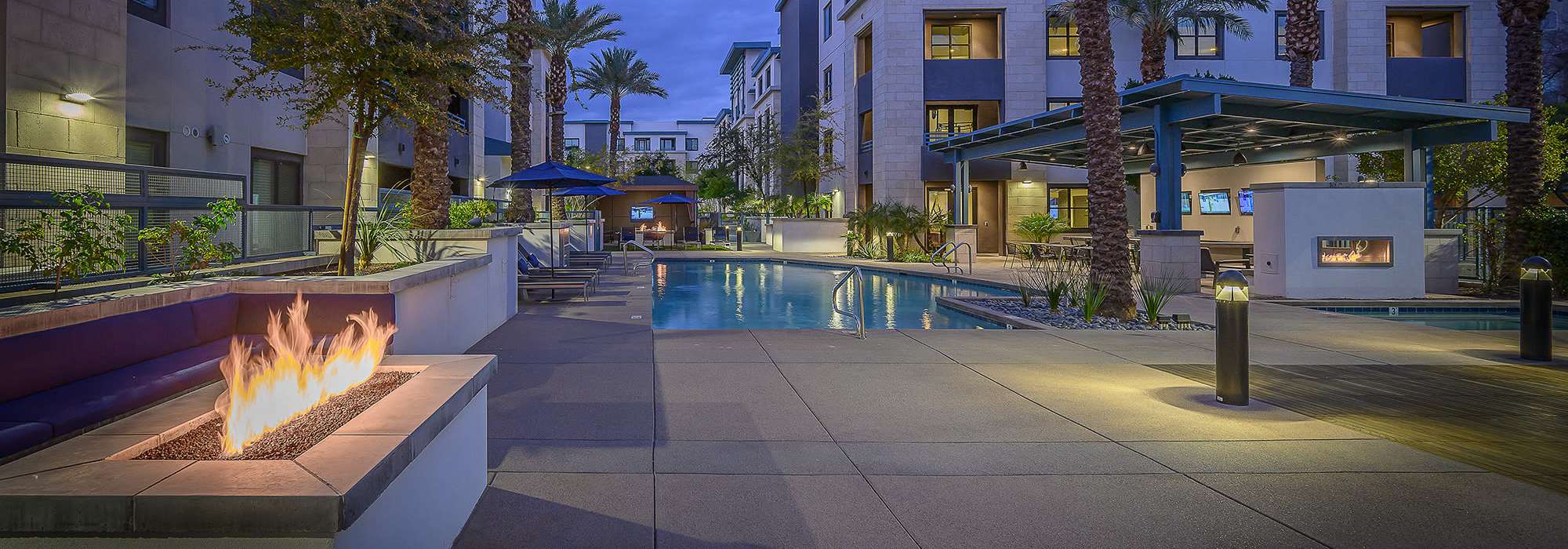 Lakeside Drive Apartments: Downtown Tempe, AZ Luxury Apartments