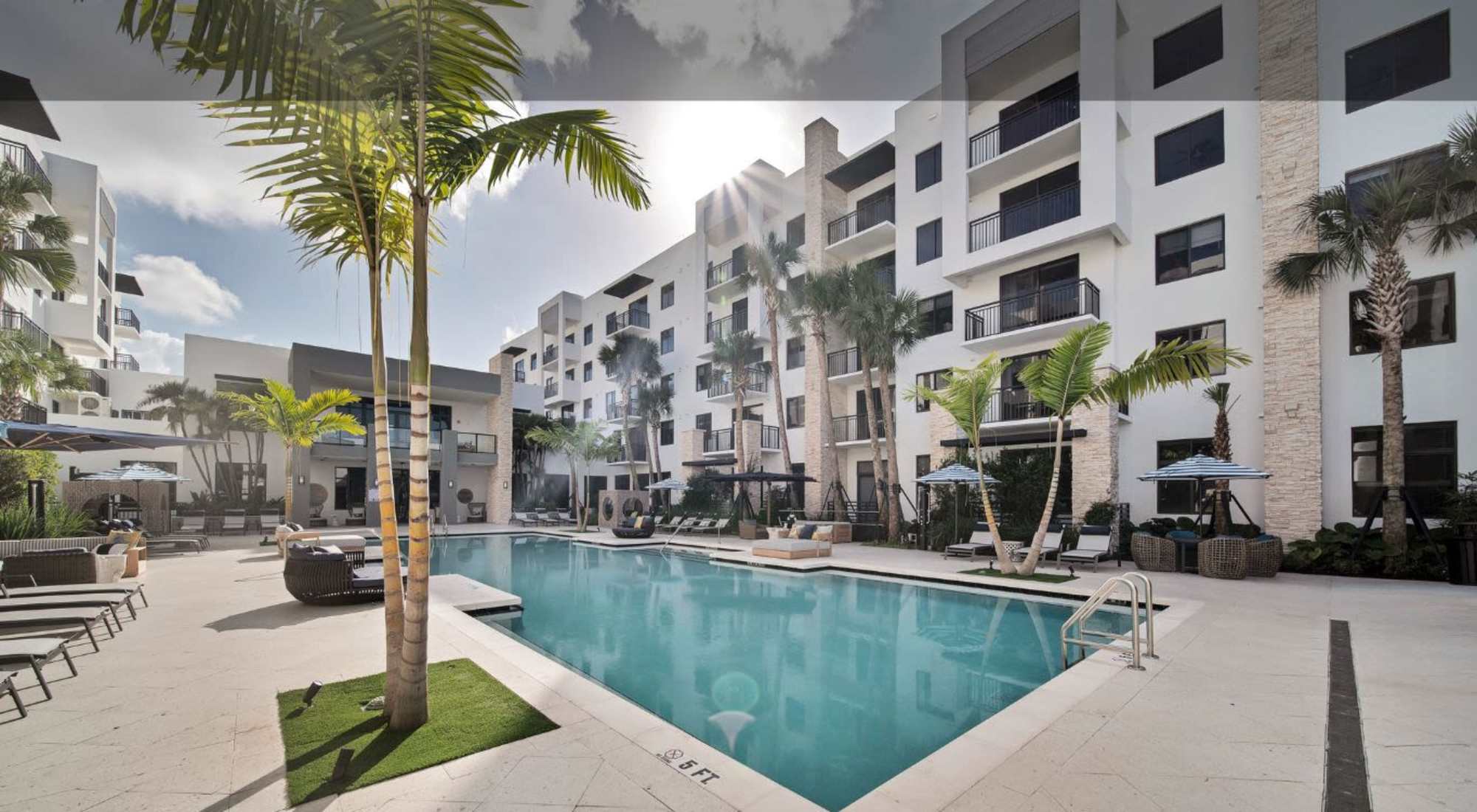 Doral, FL Luxury Apartments for Rent | Palmera | Home