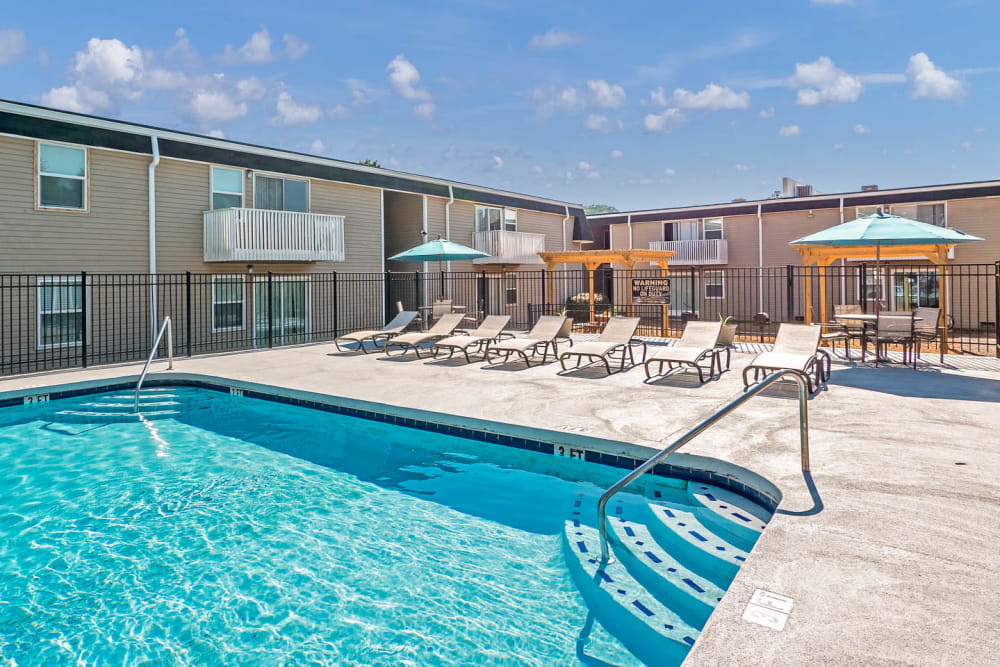 Red Bank Chattanooga, TN Apartments | The Reserve at Red Bank Apartment ...